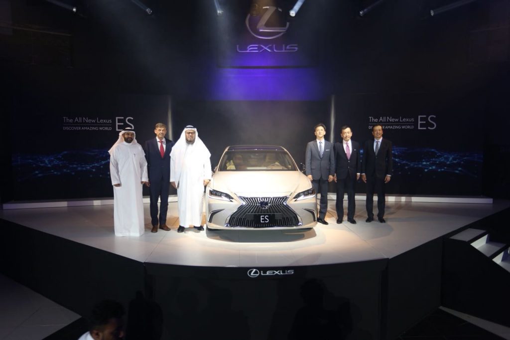 Lexus Introduces the 7th Generation ES 2019 | Abdul Latif Jameel®