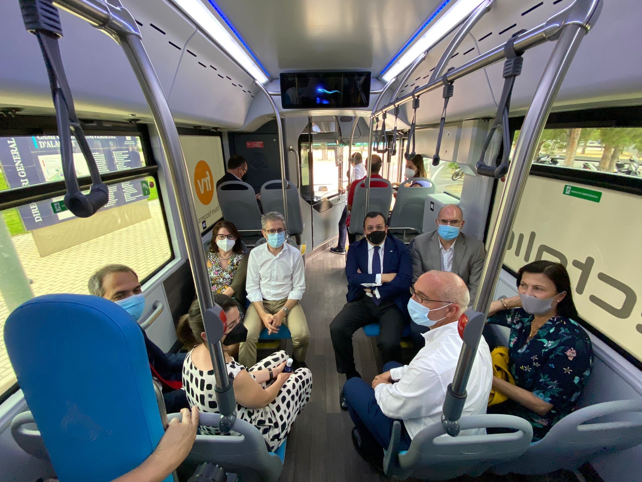 FRV in new green hydrogen-powered bus project | Abdul Latif Jameel®